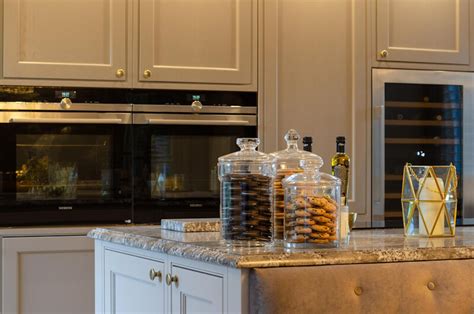 Traditional Elegance