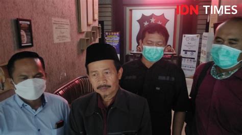 Selingkuh Dengan Istri Bawahan Kades Di Kbb Diminta Mundur