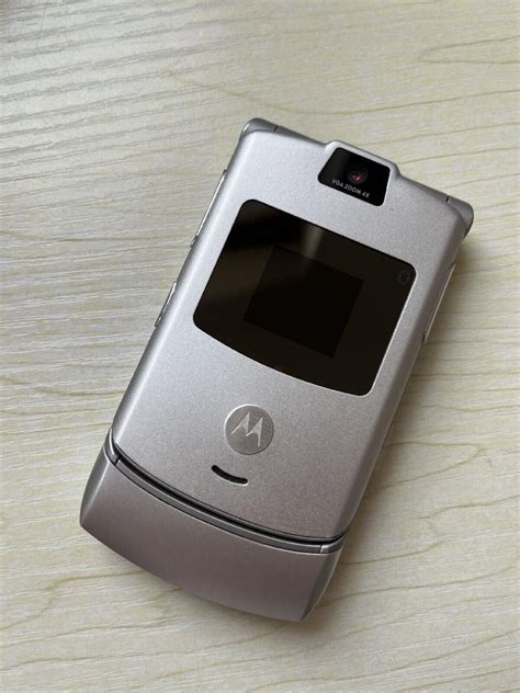 Motorola Razr V3 55 Mb Pink Unlocked For Sale Online Ebay