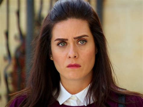 Esposa Joven Temporada Cap Tulo