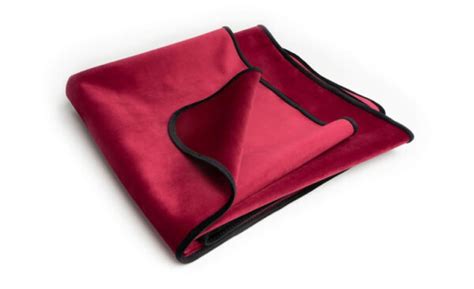 Luxurious Sex Blanket Made From Waterproof Micro Velvet