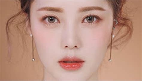 “인생 화장” Sns서 극찬 받은 포니 메이크업 영상 위키트리