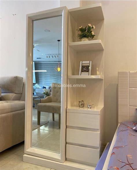 Pin By Soraida Reyes On Muebles Dressing Room Design Dressing Room