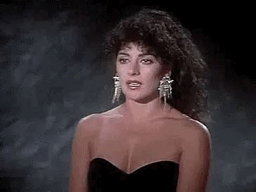 Xena Lucy Lawless Xena Warrior Princess Gif Find On Gifer Gail Simone