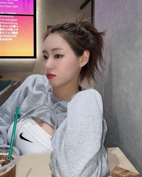 ㅎㅂ 여자는 딱 얼굴 가슴 엉덩이 세개면 끝남