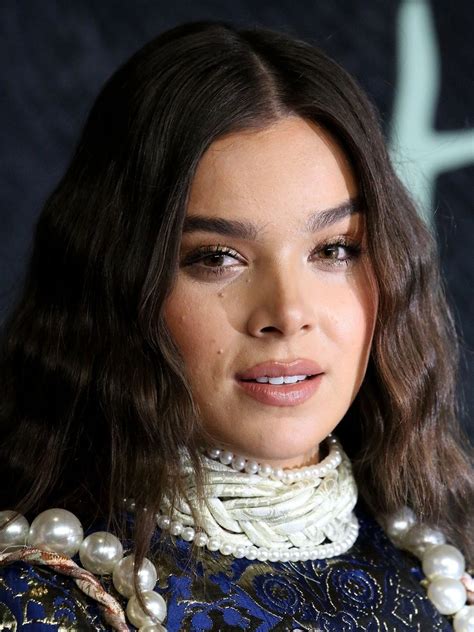 Hailee Steinfeld Spongebob Fanon Wiki Fandom