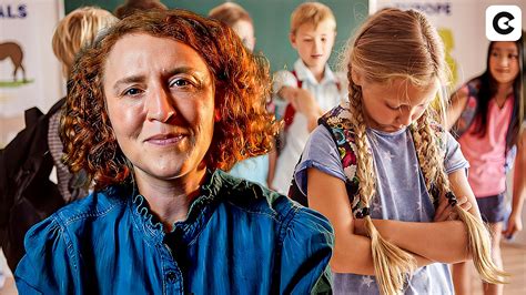 Harcèlement Scolaire Comment En Parler Avec Son Enfant Vidéo Dailymotion