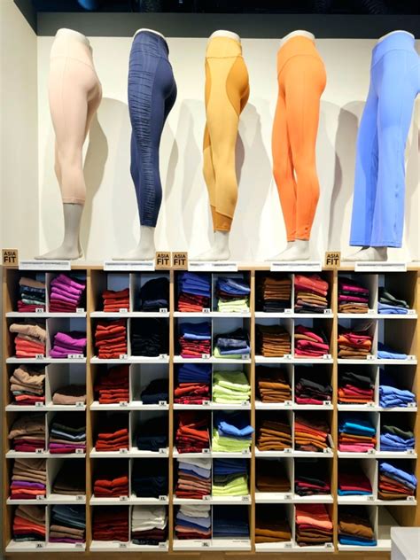 [신세계여주아울렛] 룰루레몬2탄 제품 디테일 할인가격 정보 요가매트 아울렛 최초매장 구경 네이버 블로그