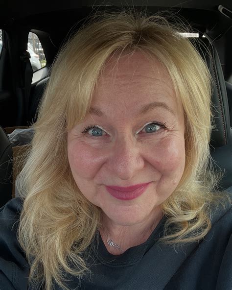 Benita Scheckel Benitascheckel • Instagram Photos And Videos