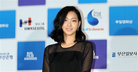 [쿠키 포토] 김고은 살짝 속살 비치는 블랙 시스루