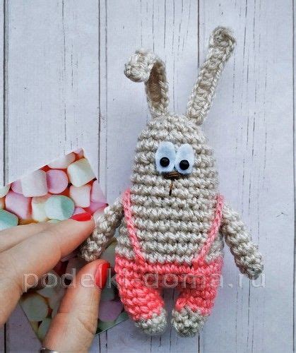 Как связать зайчика крючком Мастер классы по вязанию зайцев Podelki Вязание крючком