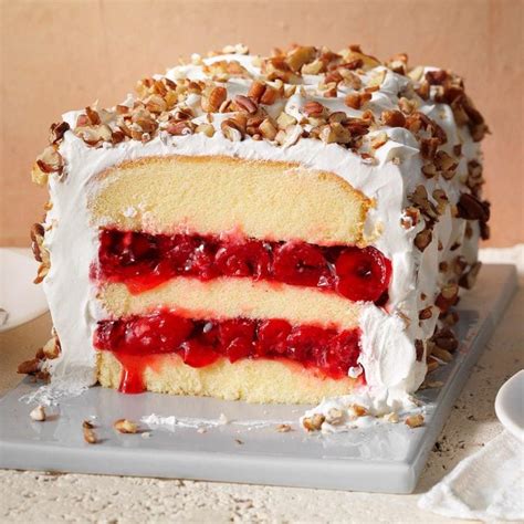 This Ritz Torte Is Going Viral On Tiktok—and For Good Reason