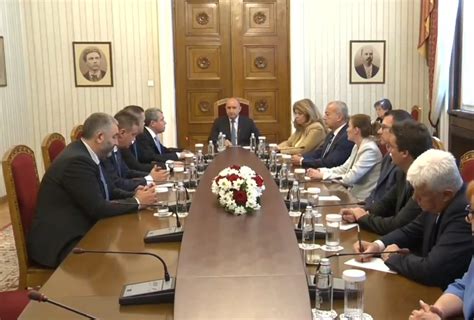 ИТН официално поиска третия мандат Тошко Йорданов Има вариант за президентска република Радев