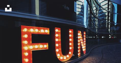 빨간색과 검은 색 사랑 네온 불빛 간판 사진 Unsplash의 무료 재미 이미지