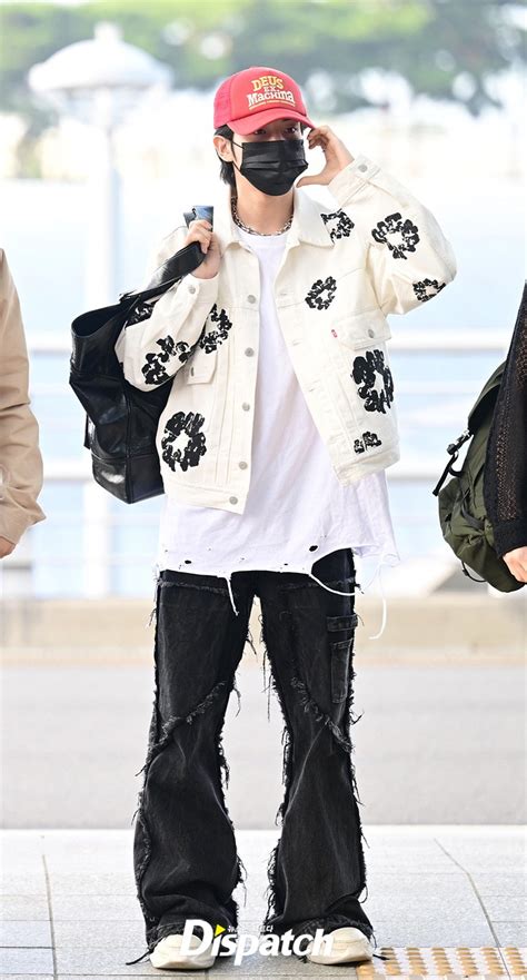 [현장포토] 가려도 러블리…제이크 취향저격 볼하트 디스패치 뉴스는 팩트다