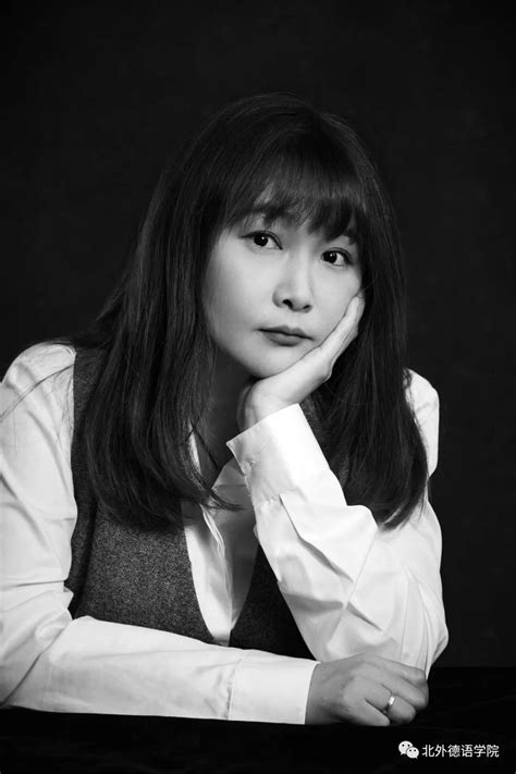 喜报 我院丁君君副教授获2022年度教育部哲学社会科学研究后期资助项目 北京外国语大学德语学院