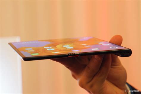 Huawei Mate X In Pictures Look At Huawei S Folding Phone