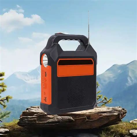 Аккумуляторная портативная система солнечного освещения