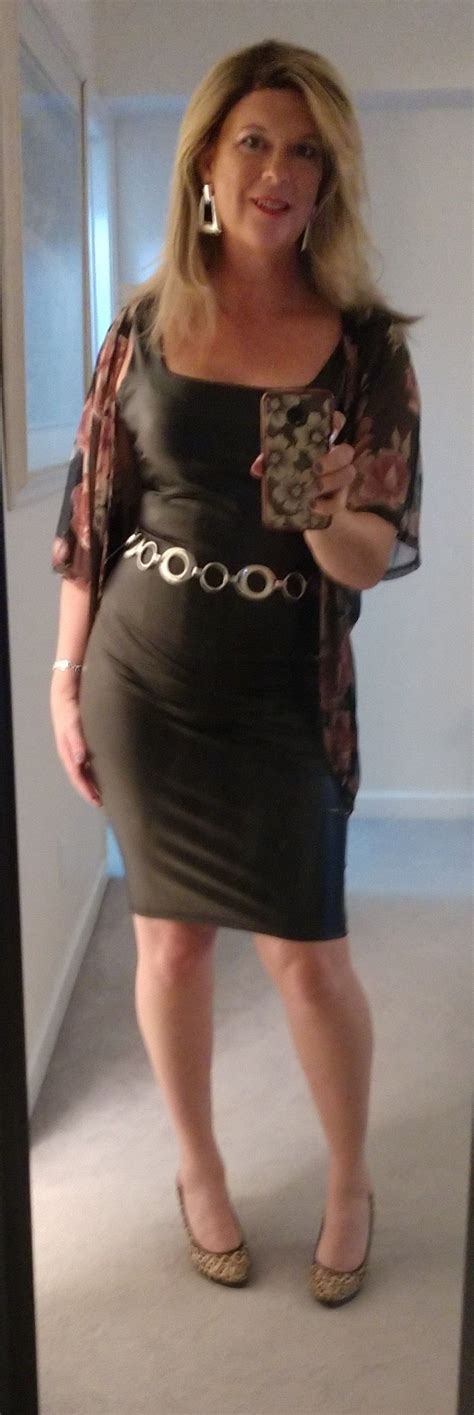 Kimberly Moore Fun Photoshoot Transgender Women Elegantes Outfit Frau