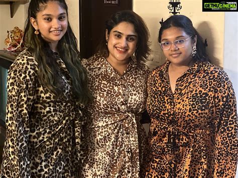 Actress Vanitha Vijayakumar Hd Instagram Photos And Wallpapers April 2023 Gethu Cinema