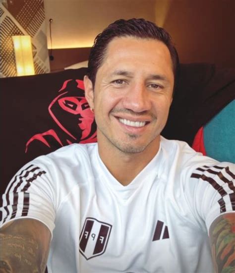 Selección Peruana Gianluca Lapadula Llegó A Perú Todo Sport