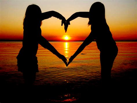 Senior Pics Bestfriend Sunset Pictures Beach Photography Tips Beach