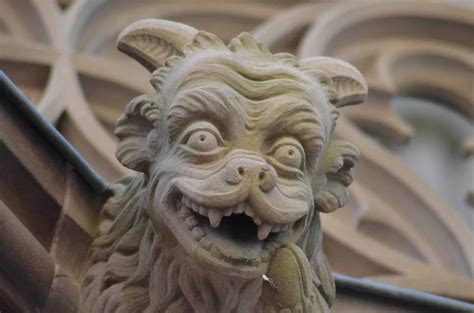 Gargoyles Für Den Garten Alles Zur Bedeutung Dieser Mystischen Figuren