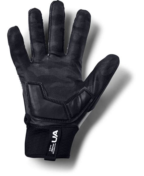 Under Armour Combat Gloves