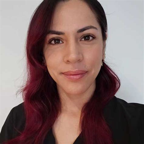 Jennifer Linarez Setsuko