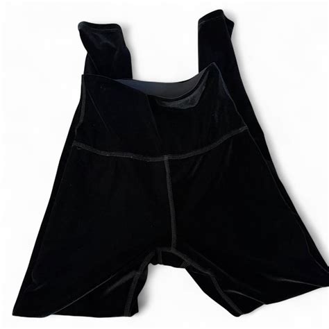 Beyond Yoga Black Velvet Motion High Waisted 78 Depop