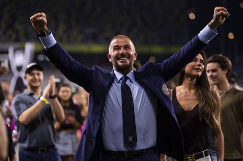 David Beckham I Ashpër Me Dy Lojtarë Të Man U Syri Lajmi I Fundit