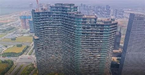 Кинеска зграда со 20 000 станари Дознај на Време