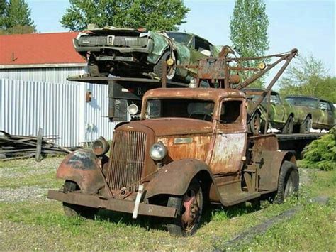 Pin By Gery Kulikowski On Abandoned Trucks Abandoned Cars Tow Truck