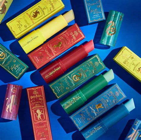 『ハリー・ポッター』の世界観がコスメに！日本からも買えるコラボコスメがカワイイ Frontrow