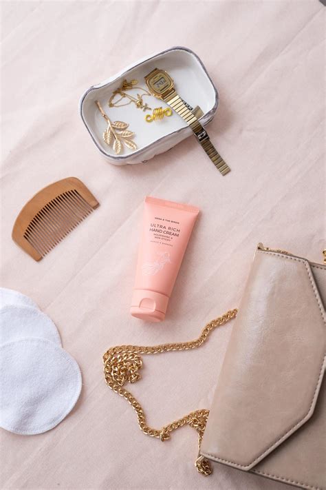 7 Formas De Cuidar Tu Piel Mientras Cuidas El Planeta Dentro Y Fuera De Casa EscapadaRural