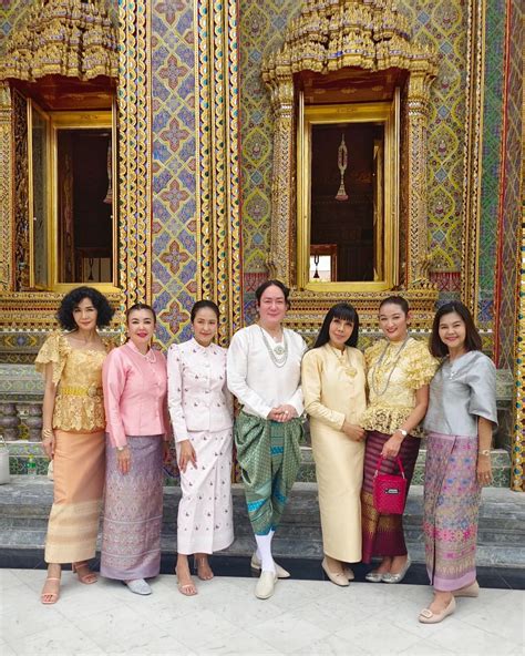 ชมภาพ จุ๊บแจง วิมลพันธ์ ดาราสาววัย 53 ปี ควงแฟนหนุ่มเข้าวิวาห์