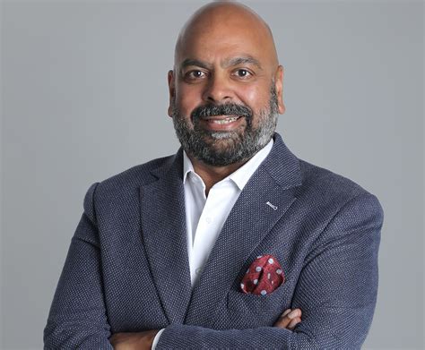 qlik appoints tejas mehta as svp and gm kebusy