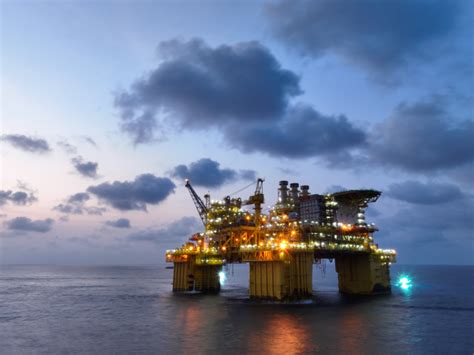 Chinas Deep Sea Gas Field Goes Fully Remote Controlled Typhoon Proof Cgtn