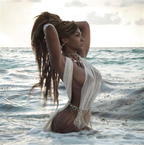 Tiara Harris Shesfreaky
