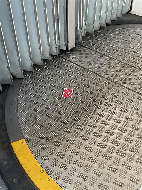 Someone Was Brave Enough To Uno Reverse An Entire Bus R Asked Australia