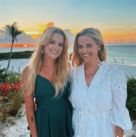 Reese Witherspoon Daughter 2022