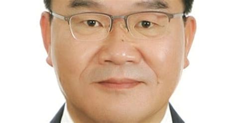 정년 직전 숨진 공무원모교에 퇴직연금 기탁