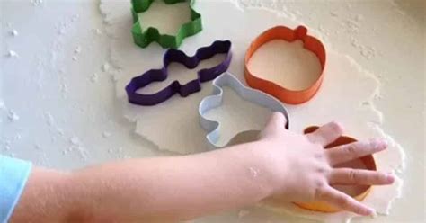 Recette comment faire de la pâte à sel La Compagnie des Petits