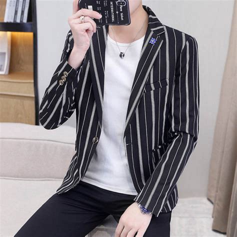 Badu Bg Мъжко раирано сако с декоративен елемент Badu Bg