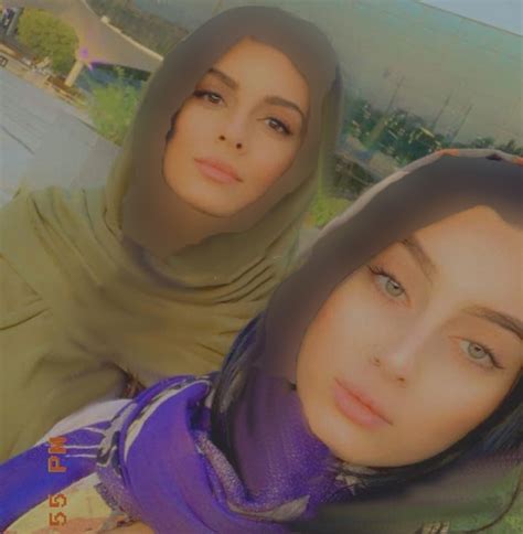 اولین عکس از خواهرزن چشم رنگی بنیامین بهادری تفاوت فاحش چهره 2 خواهر