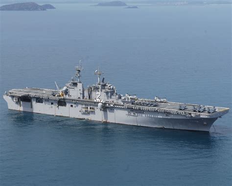 Dvids Images Uss Essex Lhd 2 Amphibious Operations Image 12 Of 20