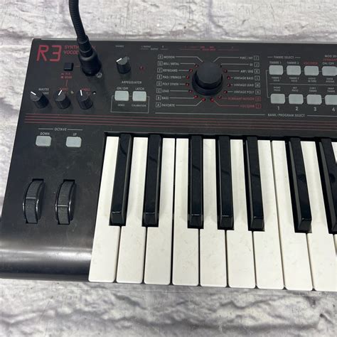 Korg R3 Synth Evolution Music