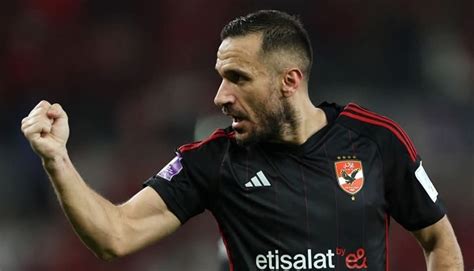 مفاجأة من الخطيب إلى علي معلول موقع 24