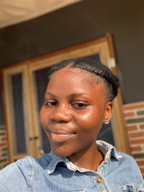 Thephenomenalwriter Adelaja Omowunmi