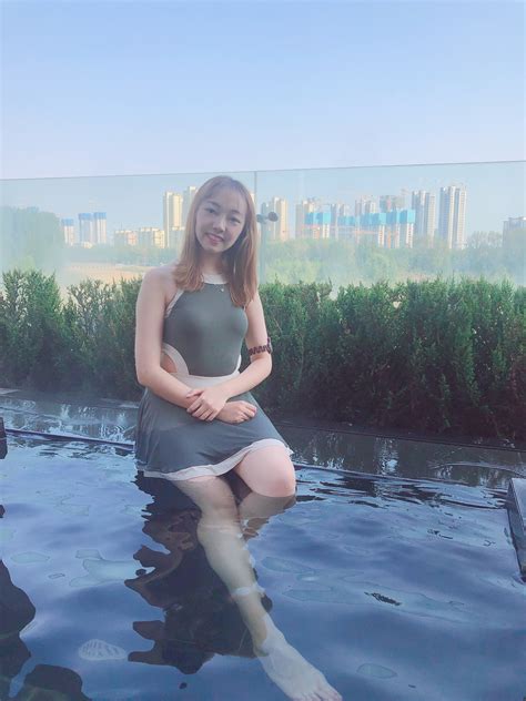 宇宙美女馆 On Twitter 韩国留学眼镜小姐姐 1278p277g 眼镜娘 眼镜妹 自拍 No072001